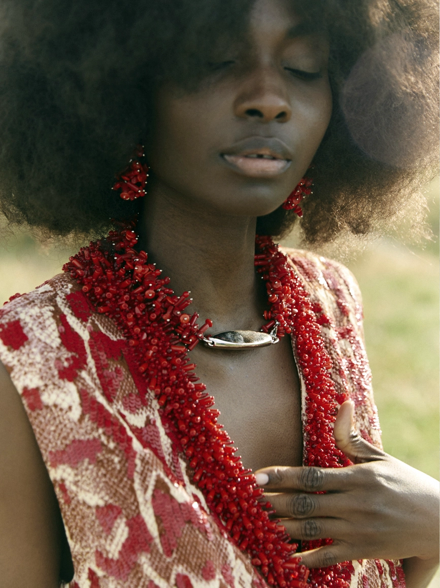 Julian Fashion Partners With ESW to Power Global Expansion to Seven New Markets - ESW